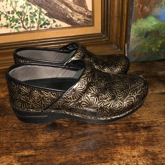 Dansko | Shoes | Dansko Black And Gold Design Size 39 Slip On Clogs ...